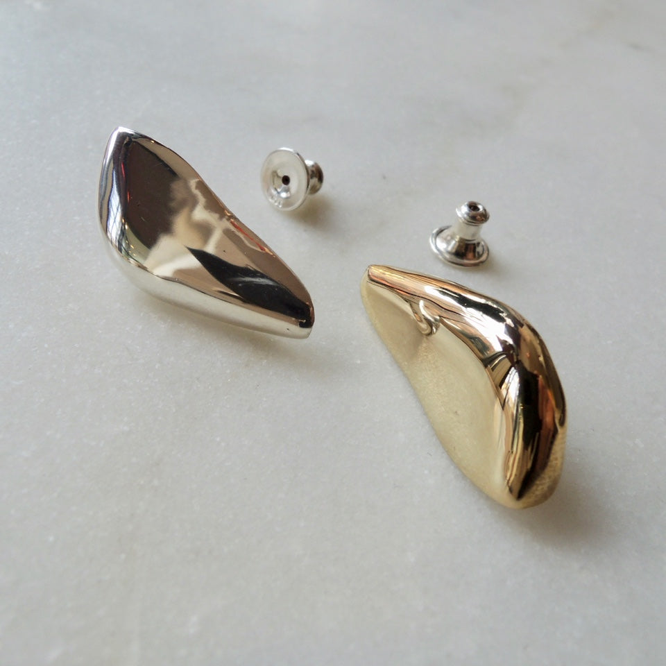 Single Cap Earring (Bronze or Silver) – Written by Forest